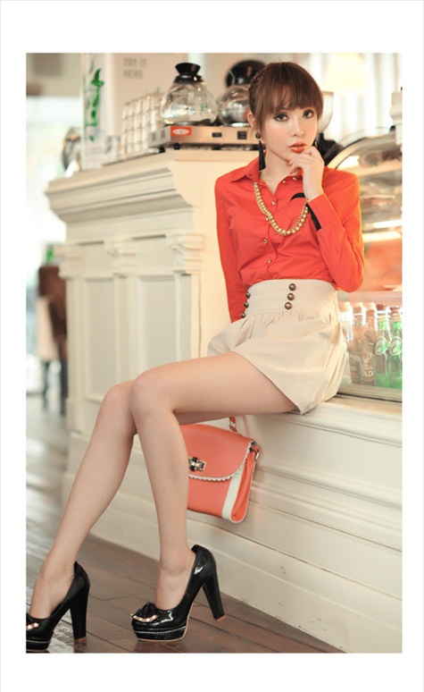 Mizz Zee - model and fashion stylist - Chinese Sirens