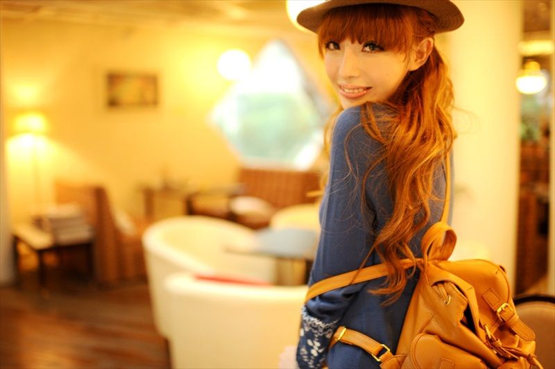 Mizz Zee - model and fashion stylist - Chinese Sirens