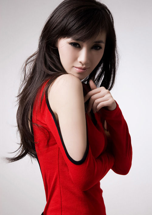 Shi Liu Yi 施柳屹 - Chinese Sirens